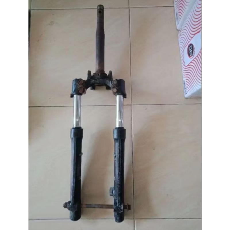 Jual Shok shockbreaker depan set dan segitiga Honda grand legenda Astrea prima asli original ...