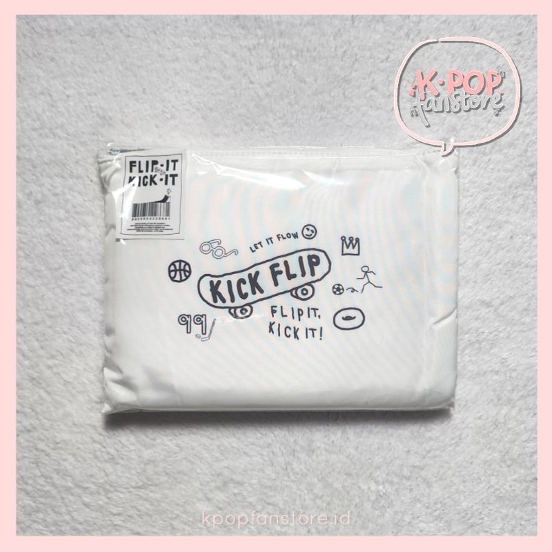 Jual KIC FLIP - FLIP IT, KICK IT (LOOK BOOK VER.) | Shopee Indonesia