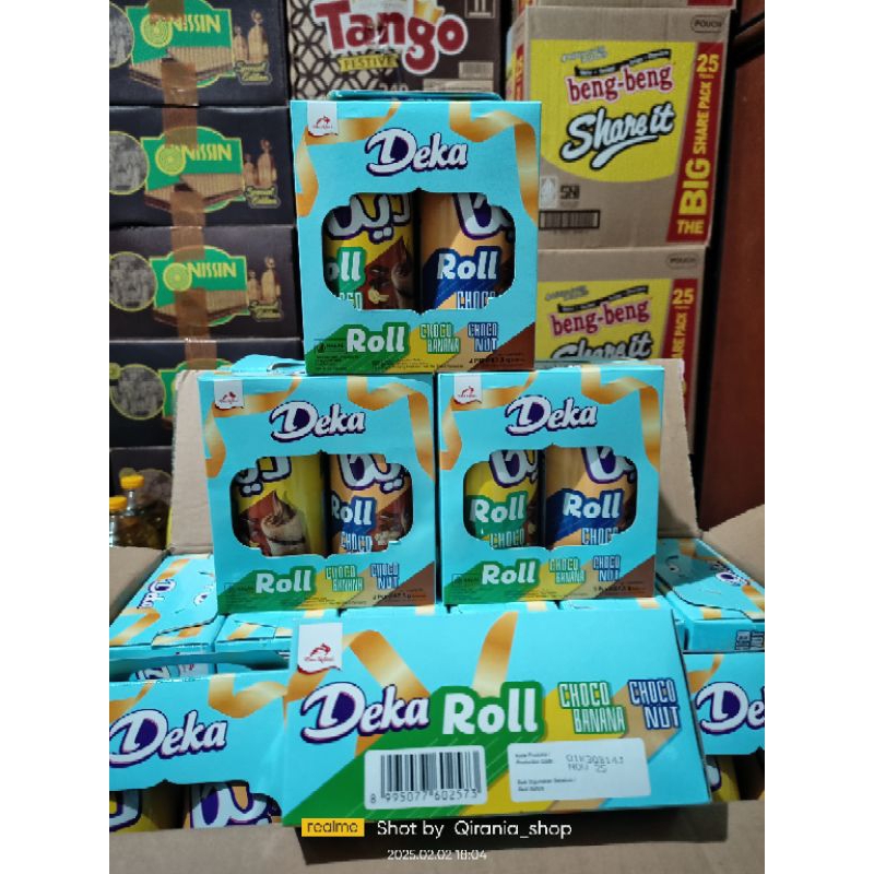 Jual Deka wafer roll kartonan 1 dus isi 12 box Hampers | Shopee Indonesia