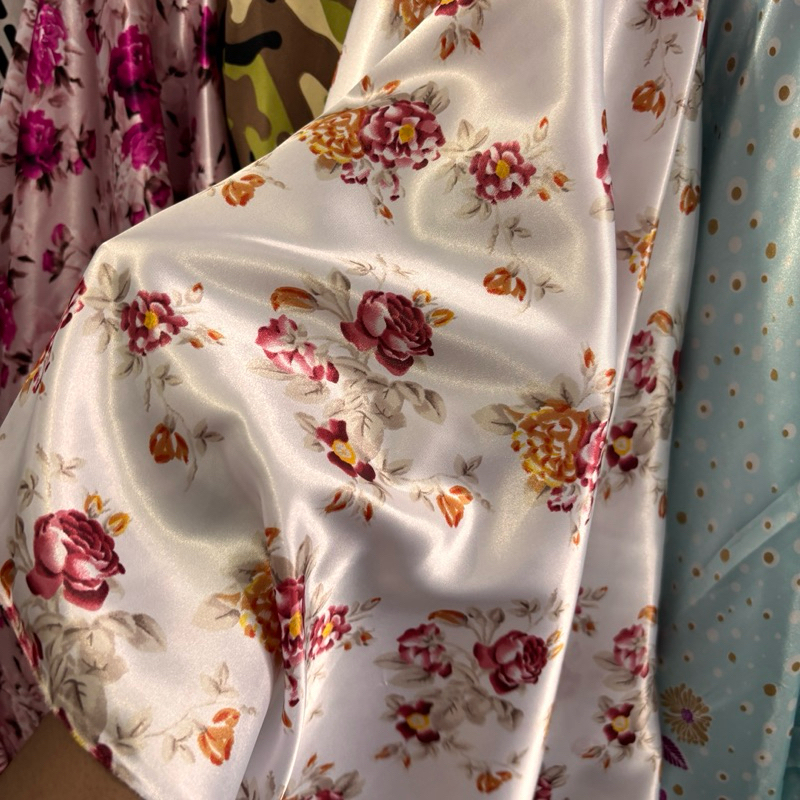 Jual Kain Satin Silk Premium Motif - kain silk motif bunga - kain bahan ...