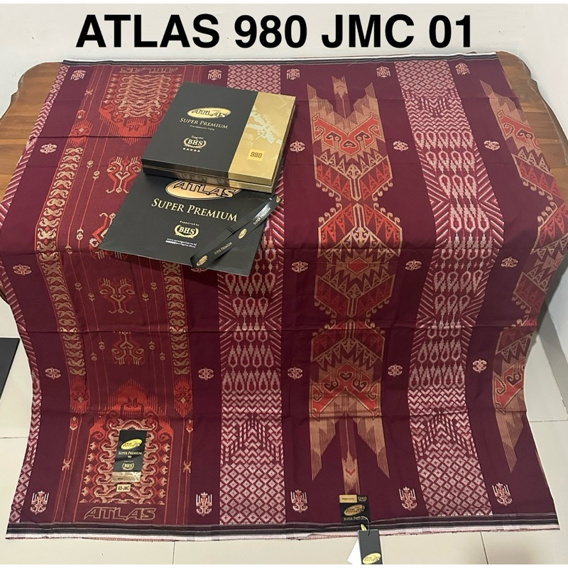 Jual SARUNG ATLAS SUPER PREMIUM GOLD SONGKET ORIGINAL TERTINGGI | Shopee Indonesia
