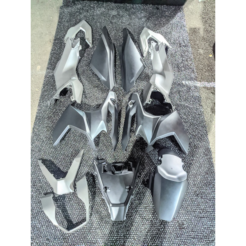Jual Full Set Body ADV 160 K0W Baru Original Honda Warna Hitam Doff ...