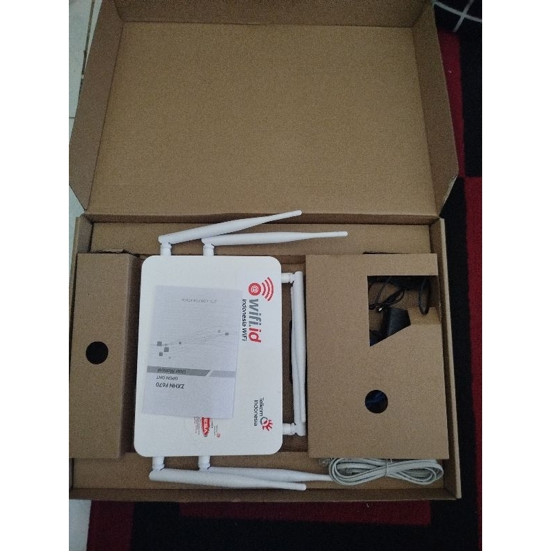 Jual ONT/Modem ZTE ZXHN F670 PREMIUM DUAL BAND 4G/5G (unit sesuai foto ...