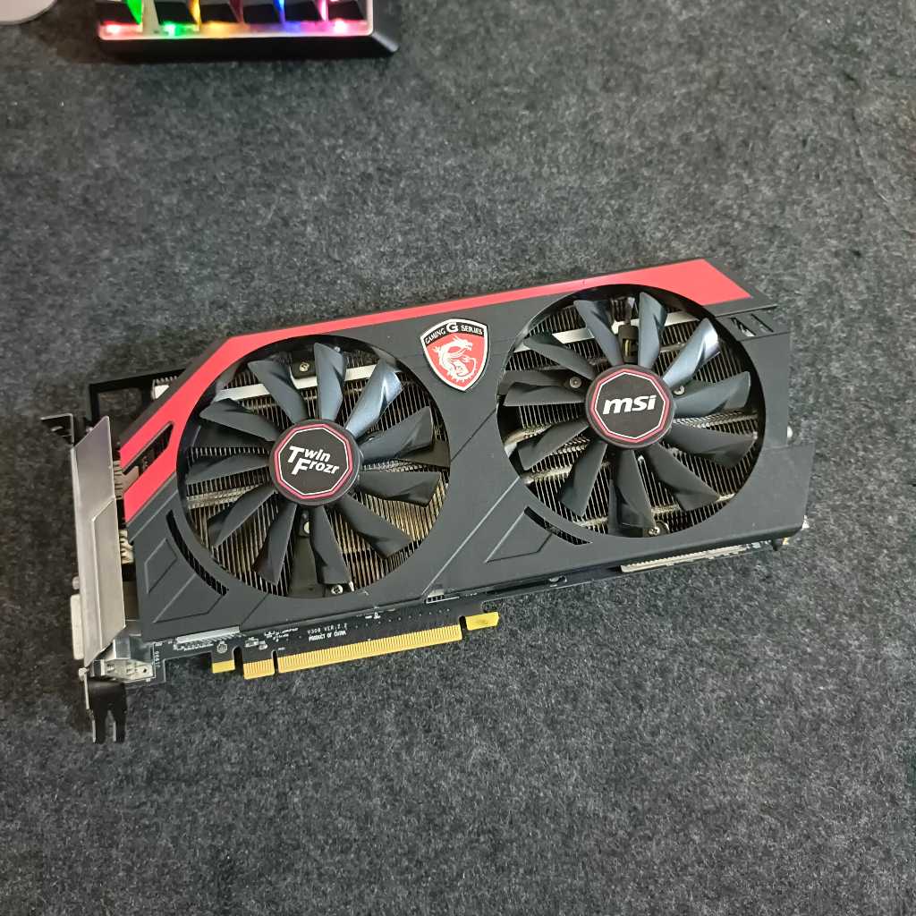 Jual VGA AMD RADEON R9 290 4GB GDDR5 512BIT | Shopee Indonesia