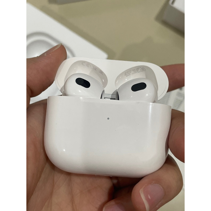 Jual PRELOVED Airpods gen 3 normal original apple | Shopee Indonesia