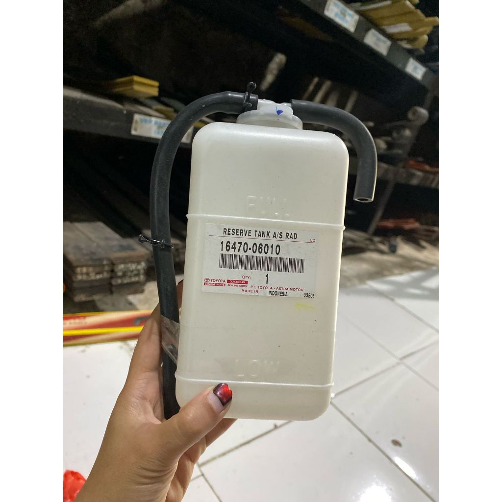 Jual TOYOTA Reserv Tank A/S Rad 16470-06010 Tempat Cadangan Air ...