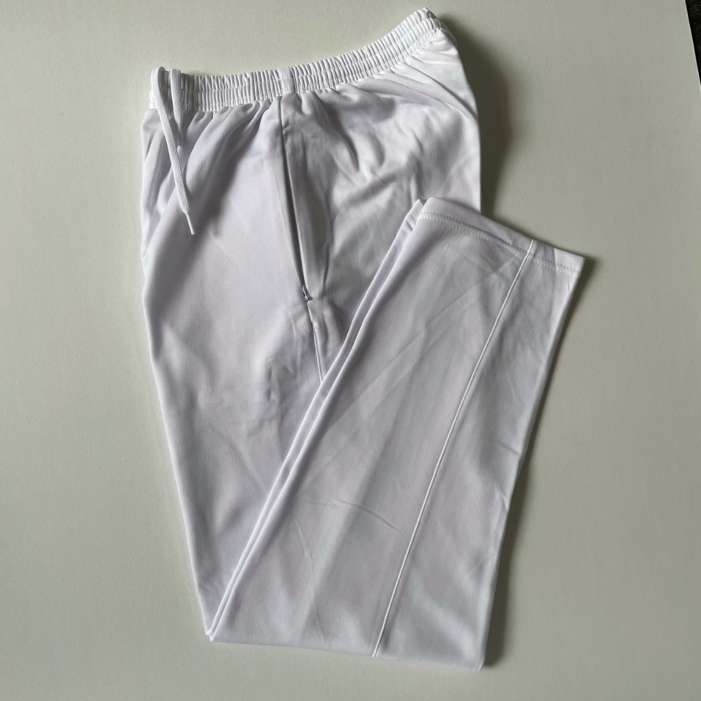 Jual Training Kantong Resleting Warna Putih Polos Putih Bersih Celana ...