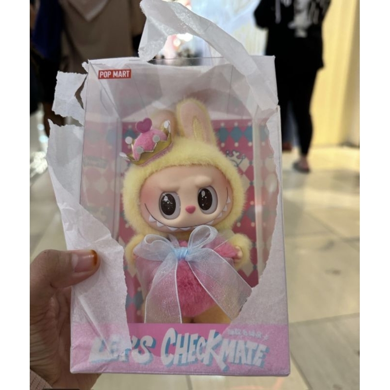 Jual Labubu Checkmate QUEEN ORIGINAL POPMART INDONESIA | Shopee Indonesia