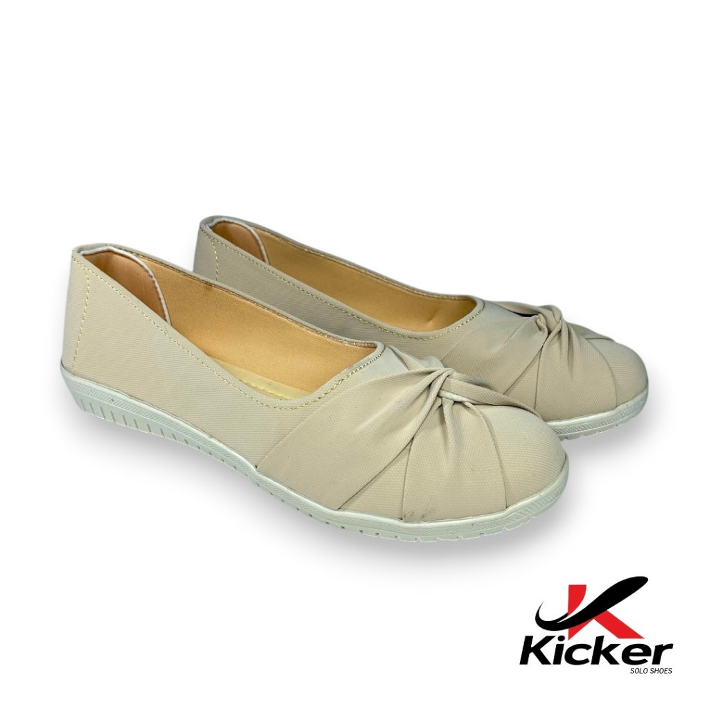 Jual Sepatu Flat Shoes Wanita Kekinian Sepatu Slip On Flatshoes Pita ...