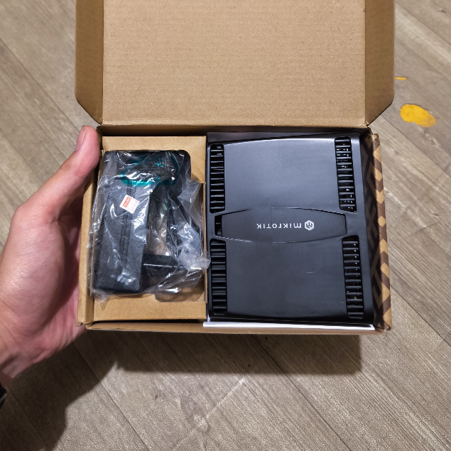 Jual Mikrotik hAP ax2 C52iG-5HaxD2HaxD-TC Router Wireless WiFi 6 hap ax ...