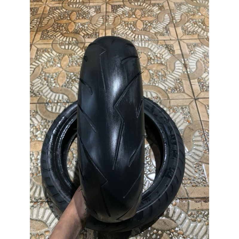Jual BAN SECOND VESPA PRIMAX LOWFITMEN R12 | Shopee Indonesia