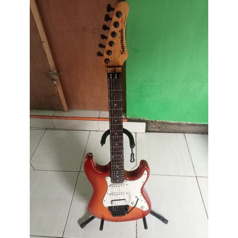 Jual samick strato updon mantap | Shopee Indonesia