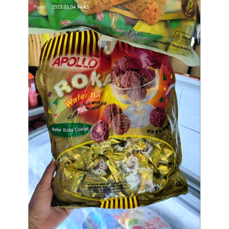 Jual Apollo Roka 300gr isi 50pcs | Roka Wafer | Wafer Bola Roka ...