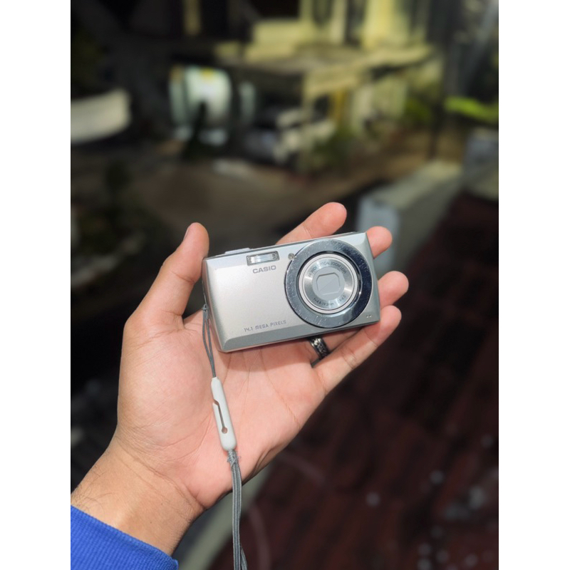 Jual DIGICAM CASIO QV-R100 | Shopee Indonesia