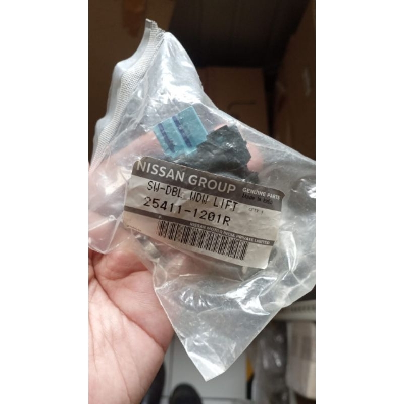 Jual Switch Power Window Main/Switch Window Lift Nissan Magnite DD0 ...