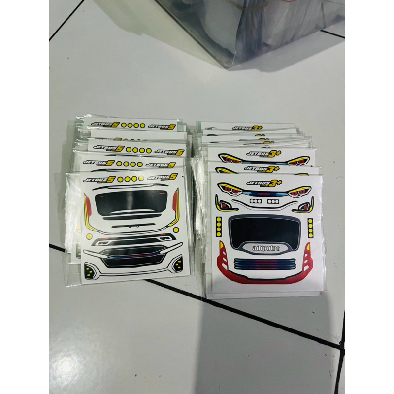 Jual Stiker Headlamp Miniatur Bus / Stiker Lampu Bus Jb 3 dan Jb 5 ...