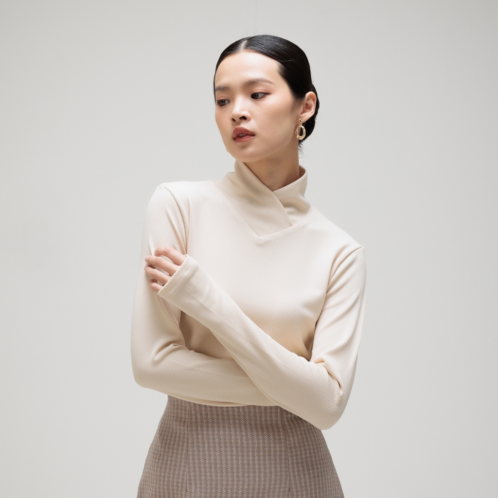 Jual Cotton Code turtleneck top Gwen Slim Fit | Shopee Indonesia