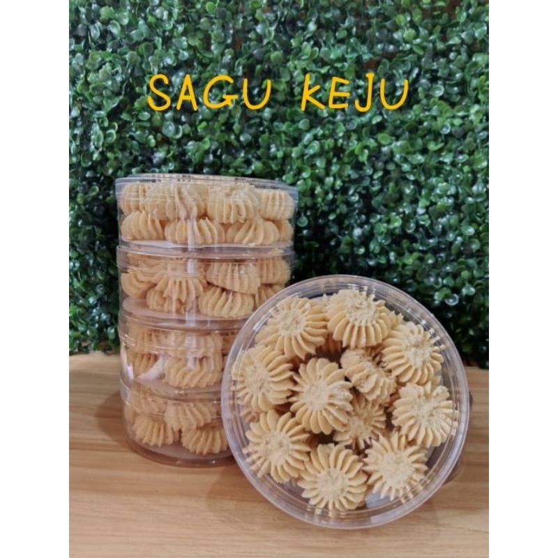 Jual Kue Sagu Keju Renyah Kuker Lebaran 2025 Kue Kering Semprit Coklat ...