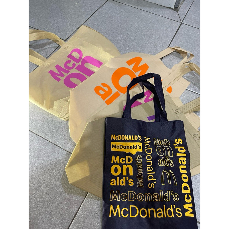 Jual totebag tas mcdonalds mcd ORIGINAL goodie bag spunbound shopping ...