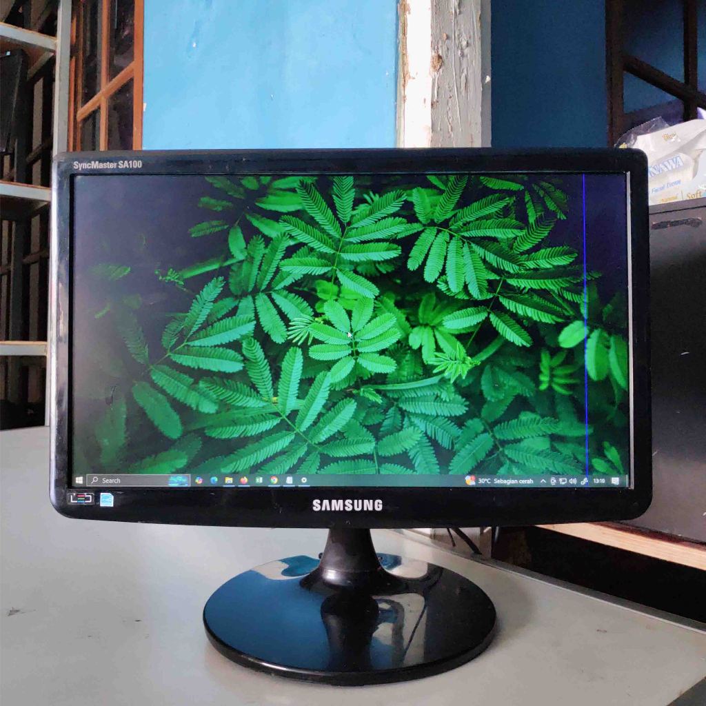 Jual Monitor Merk Samsung Led 19 Inch Wide Kondisi Normal | Shopee ...