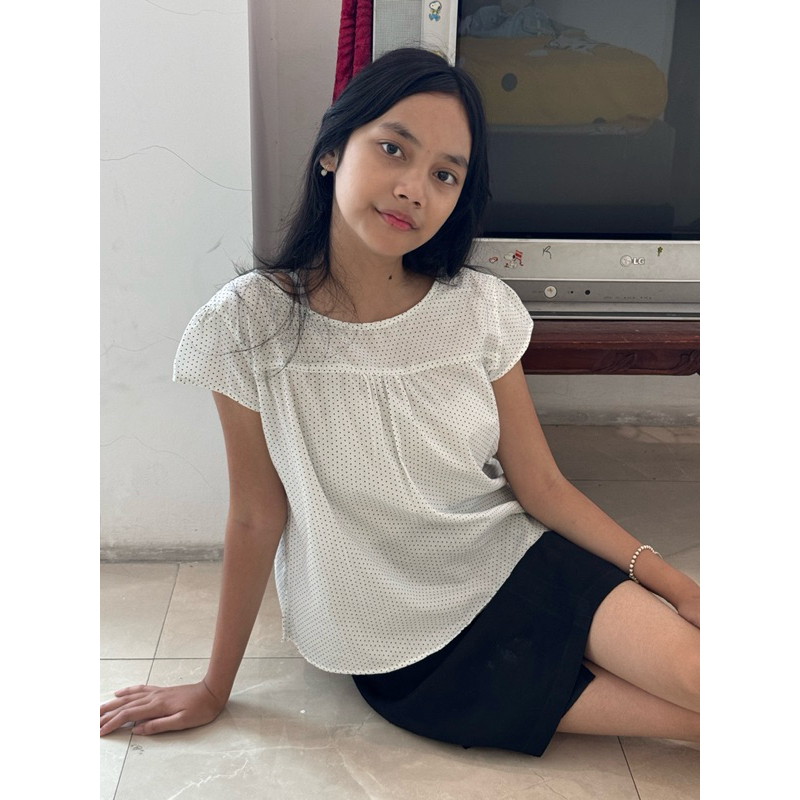 Jual Polka Blouse | KAMI KARINKA | Shopee Indonesia
