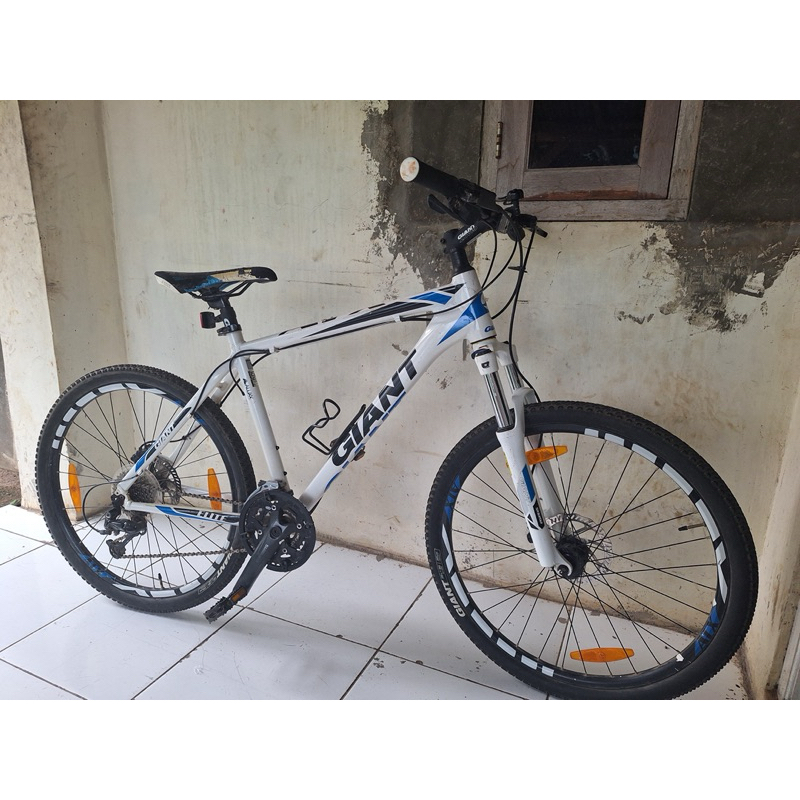 Jual sepeda mtb giant atx elite | Shopee Indonesia