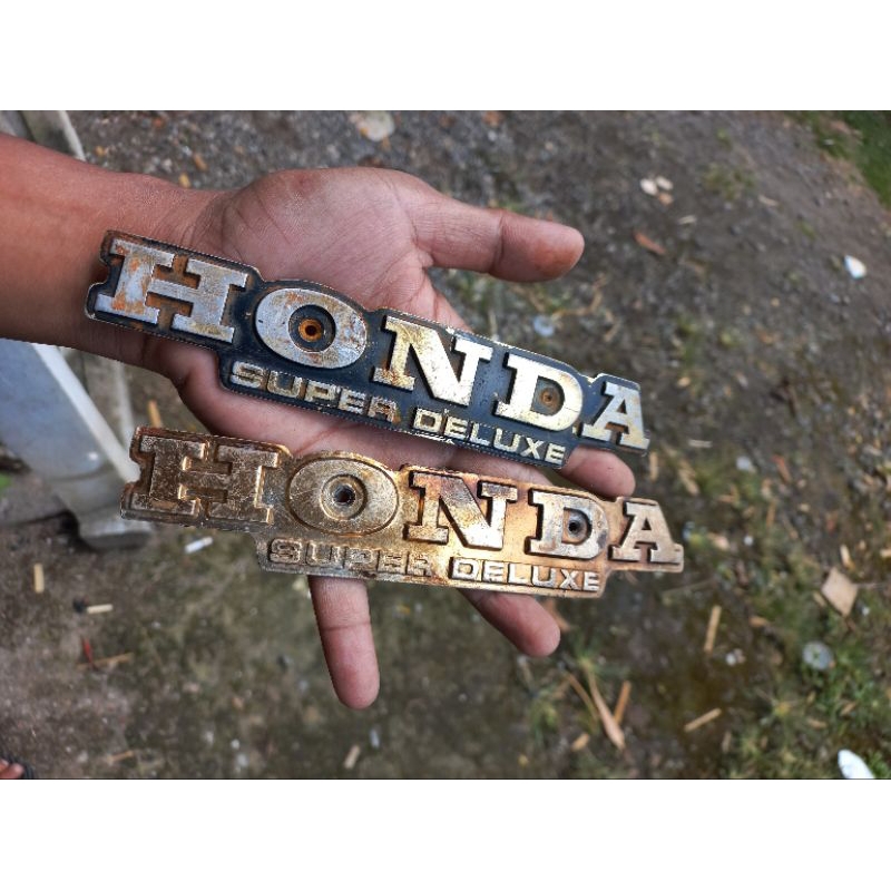 Jual emblem tangki gl 100 gl 125 original | Shopee Indonesia