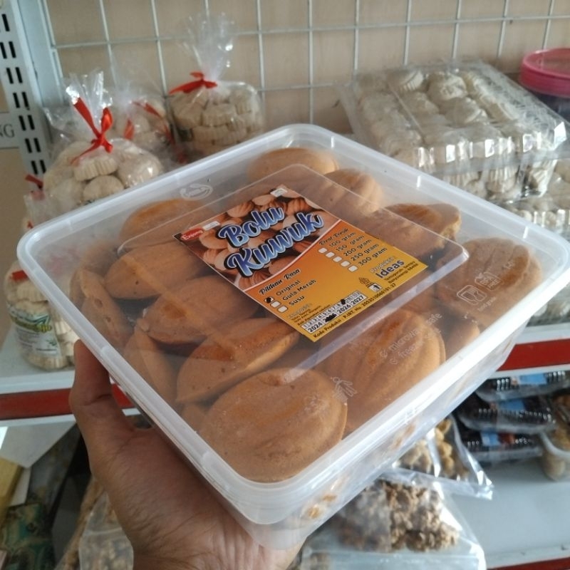 Jual Bolu Kuwuk Klemben Enjong - Khas Banyuwangi 500gr | Shopee Indonesia