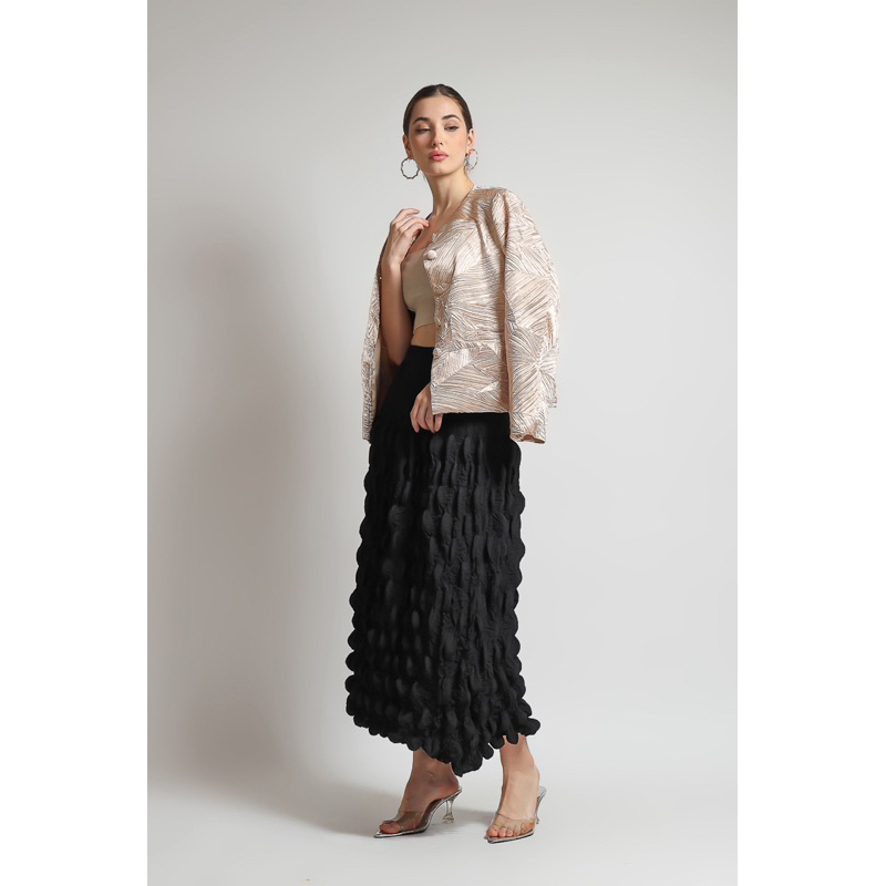 Jual Bloom et Champs Embossed Jendul Pleats Skirt in Black/ Blazer ...