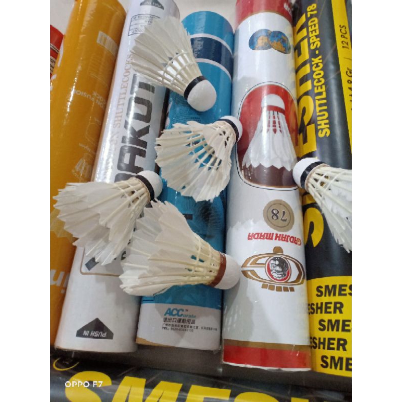 Jual cock badminton bekas cocok untuk latihan drilling bulutangkis ...