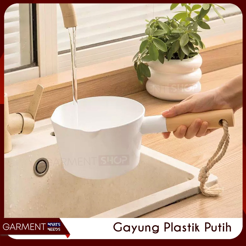 Jual Gayung Mandi Aesthetic Putih Plastik Gayung Air Putih Siram Gagang ...
