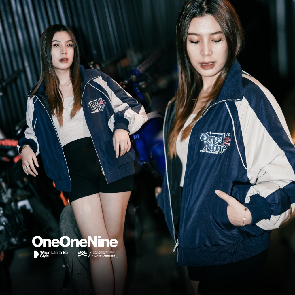 Jual Oneonenine Jaket Crop Eva Navy - Jaket Varsity Wanita | Shopee ...
