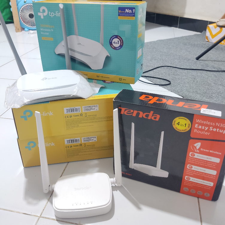 Jual ROUTER TP-LINK WR840N & TENDA N300 FULL SET + DUS ORI BARU SEKALI PAKAI | Shopee Indonesia