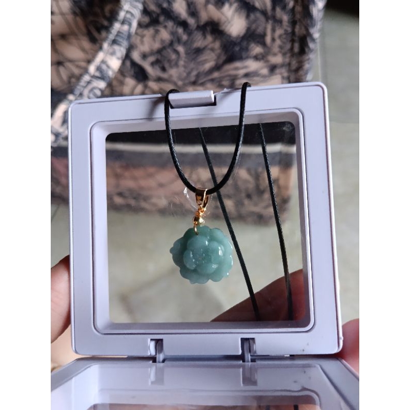 Jual Liontin Giok bunga (non sertifikat) | Shopee Indonesia