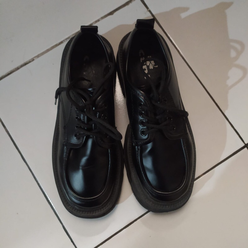 Jual Sepatu docmart hitam | Shopee Indonesia