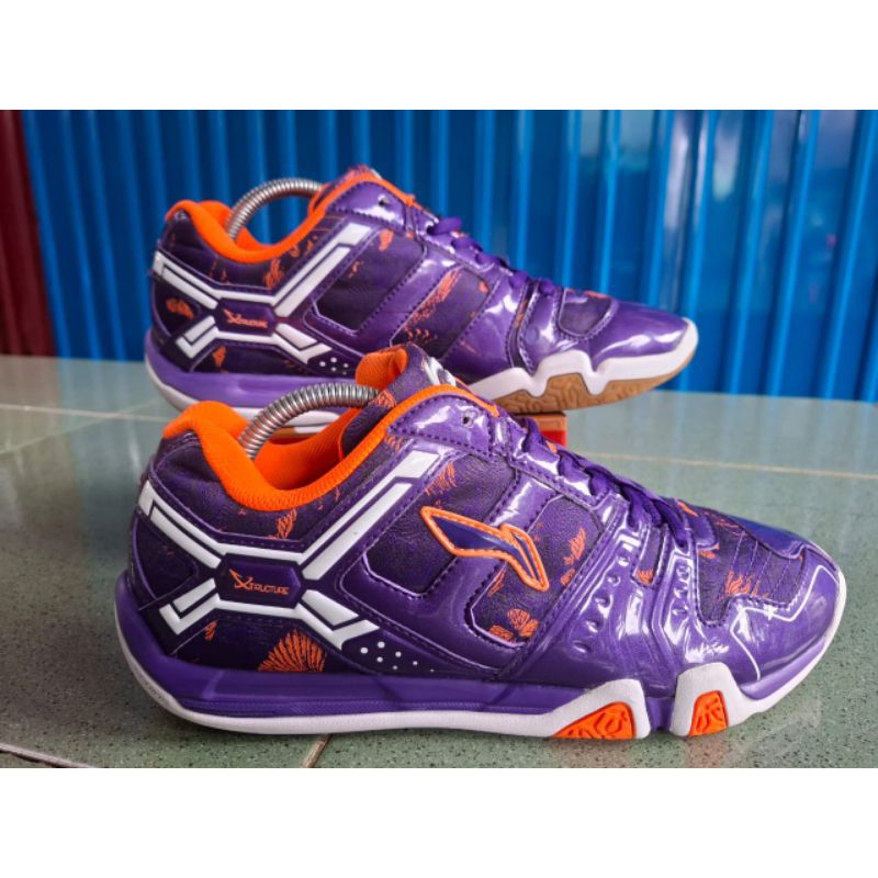 Jual sepatu lining (badminton) | Shopee Indonesia