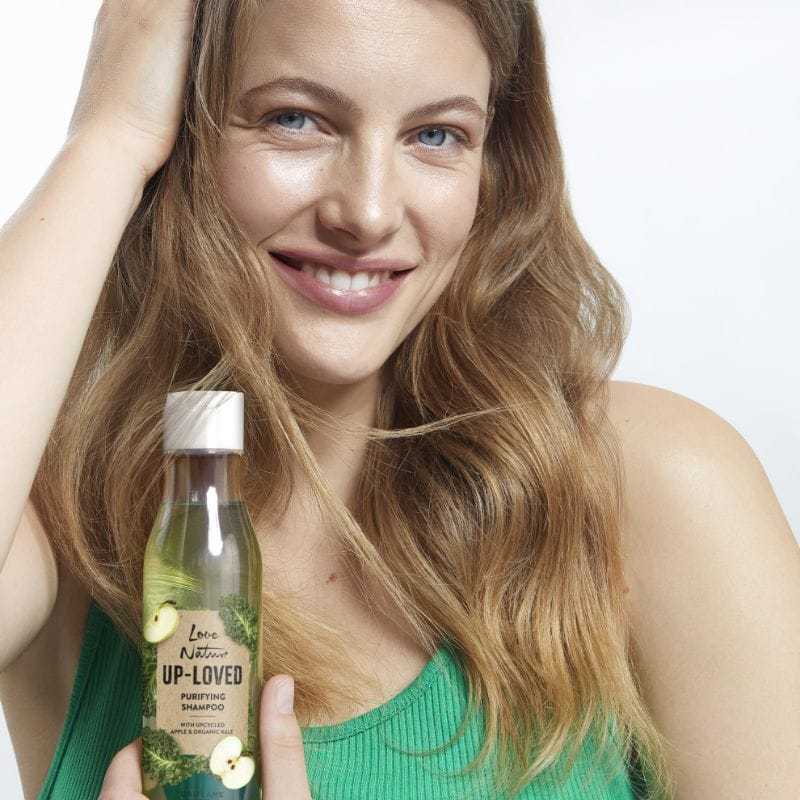 Jual 46383 Up-Loved Purifying Shampoo with Upcycled Apple & Organic ...