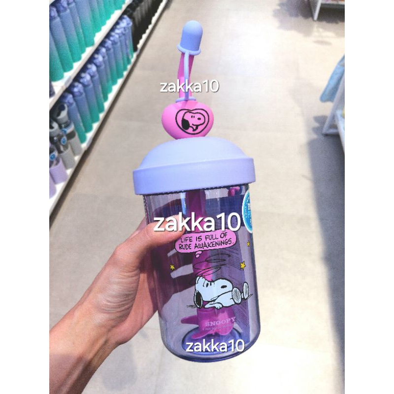 Jual Miniso Snoopy Plastic Bottle with Stir Straw 690ml | Shopee Indonesia
