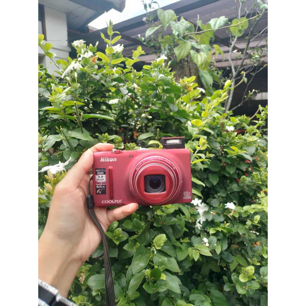 Jual Nikon Coolpix S9500 Digital Camera Rare Maroon // Kamera Digital ...