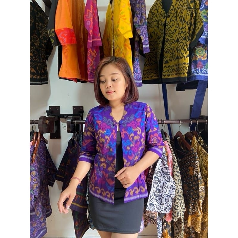 Jual blazer tenun endek seragam kantor / baju kantor kekinian / atasan ...