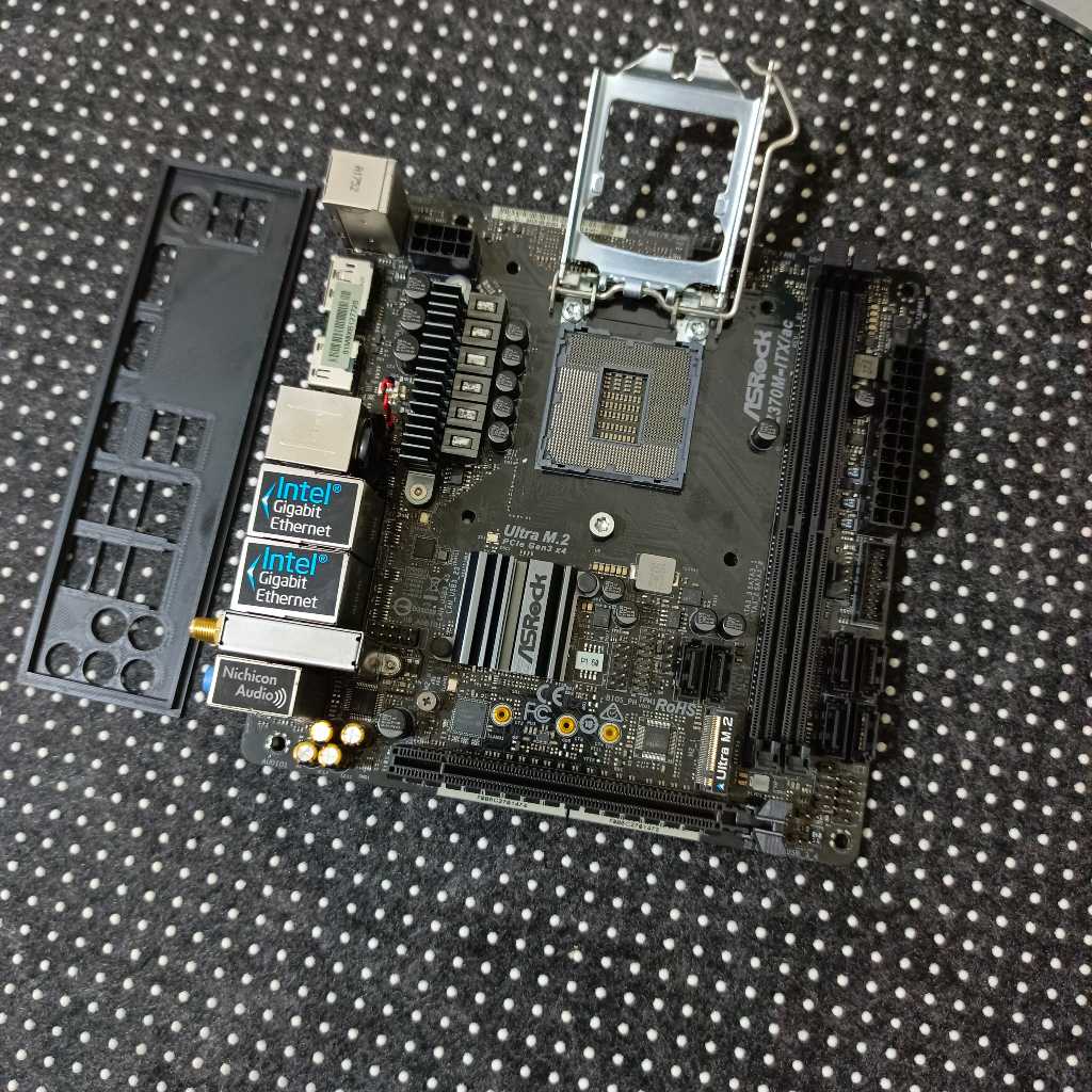 Jual Motherboard Mini ITX Intel LGA 1151 Gen 8/9 DDR4 | Shopee Indonesia