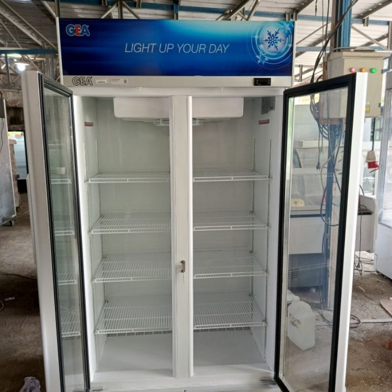 Jual SHOWCASE 2 PINTU GEA | Shopee Indonesia
