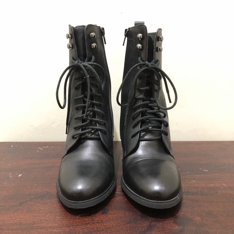 Jual Original Staccato Sepatu Kulit Hitam Boots Tinggi Black Sneakers ...
