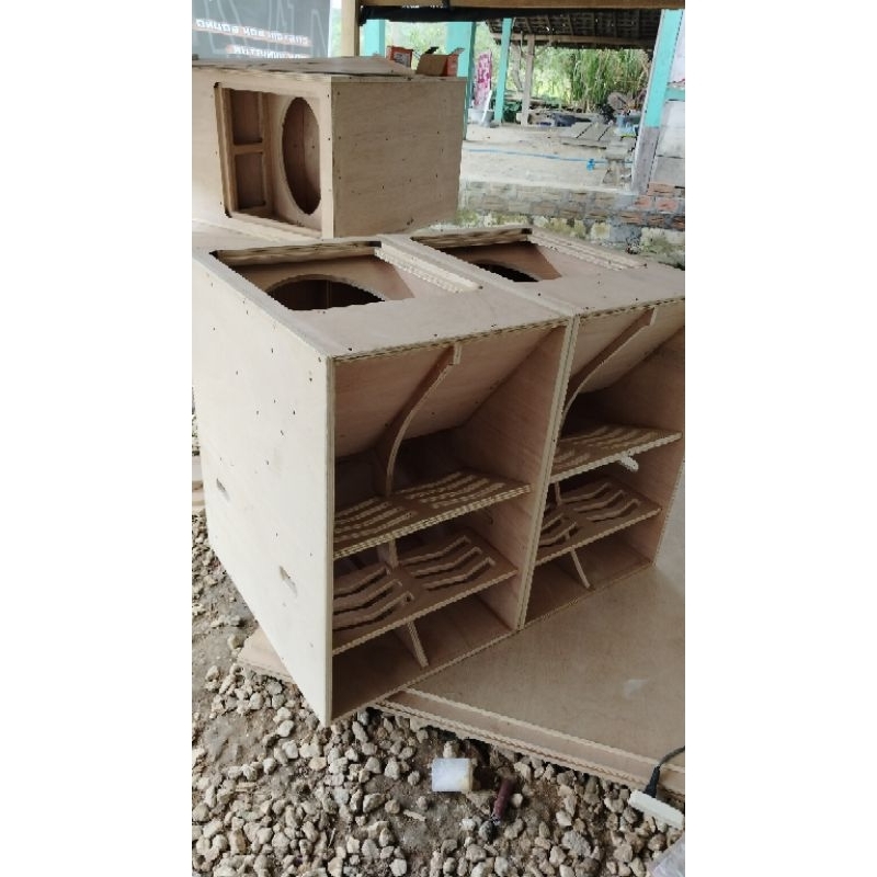 Jual box speaker box sound F1 12 inci finising | Shopee Indonesia