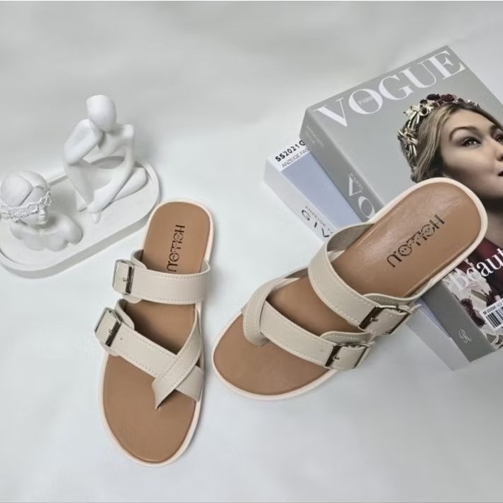 Jual Sandal Platform Wanita 3 cm Sendal Gesper Wanita Kekinian H001 ...