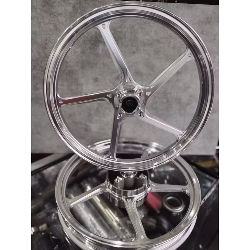 Jual Velg Racing Delkevic D55 RS 150 / Supra GTR Ukuran 160 & 186 Ring ...