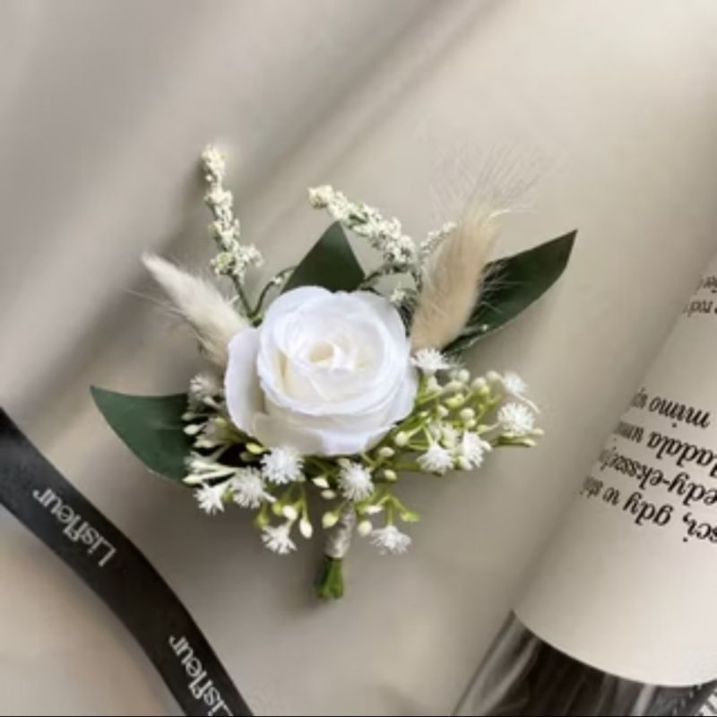 Jual Corsage/bunga saku untuk pengantin pria (bouttonierre) kode A ...