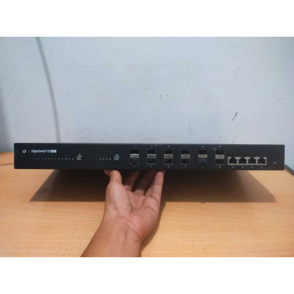 Jual Ubiquiti Edge Switch 12 port Fiber ES-12F | Shopee Indonesia
