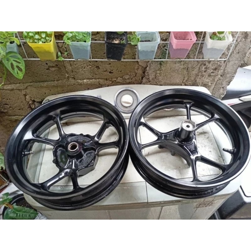 Jual Velg pelek nmax n Max New all New terbaru racing palang original ...