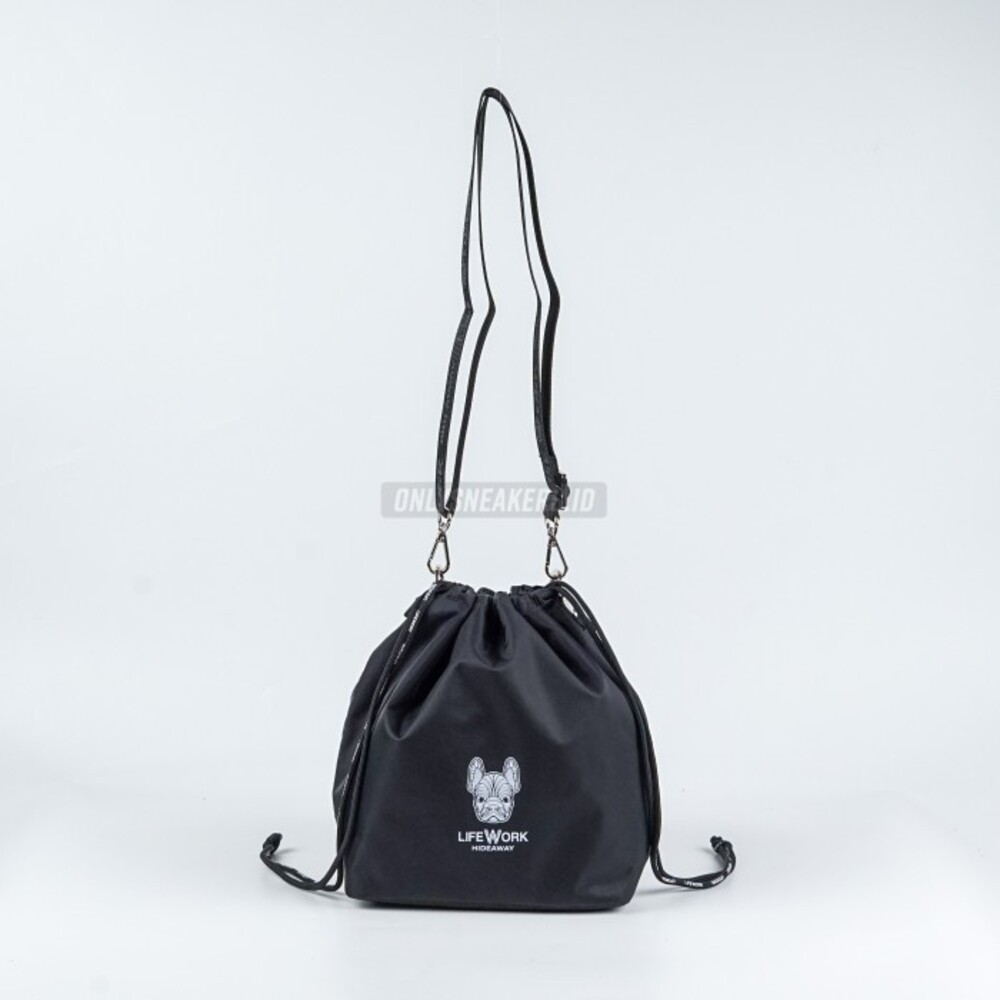 Jual LIFEWORK KOREA 2 WAY REVERSIBLE BUCKET BAG BLACK | Shopee Indonesia